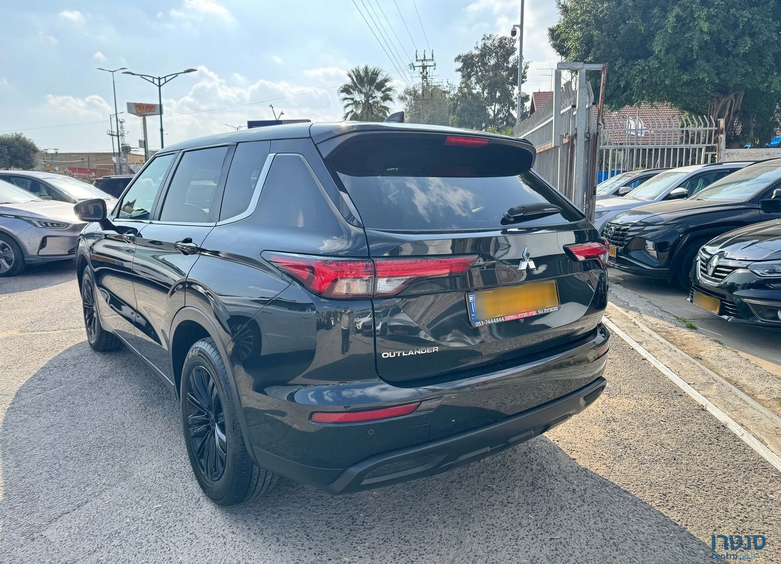 2024' Mitsubishi Outlander מיצובישי אאוטלנדר for sale. Ramla, Israel