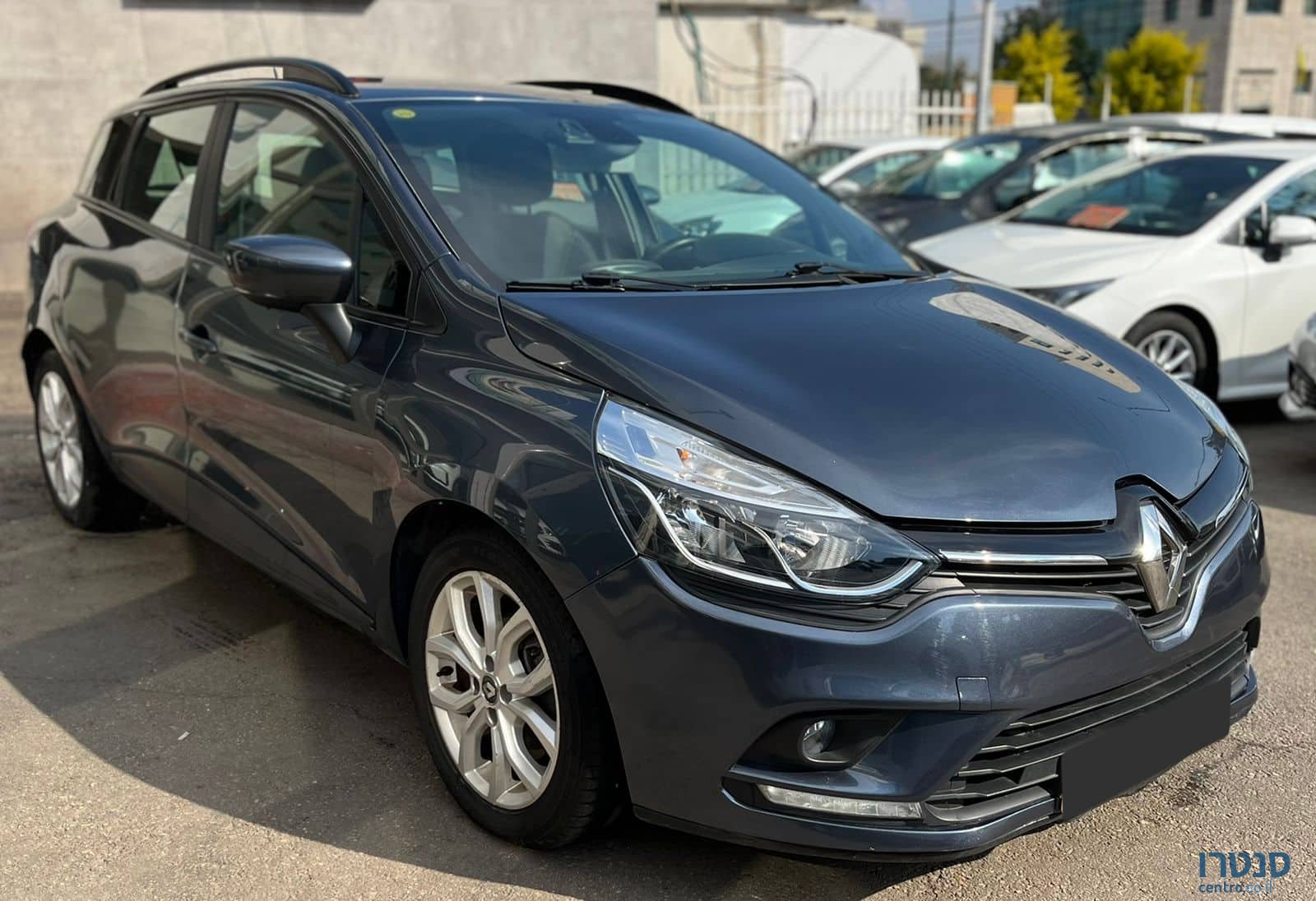 2018' Renault Clio for sale. Rishon LeZion, Israel