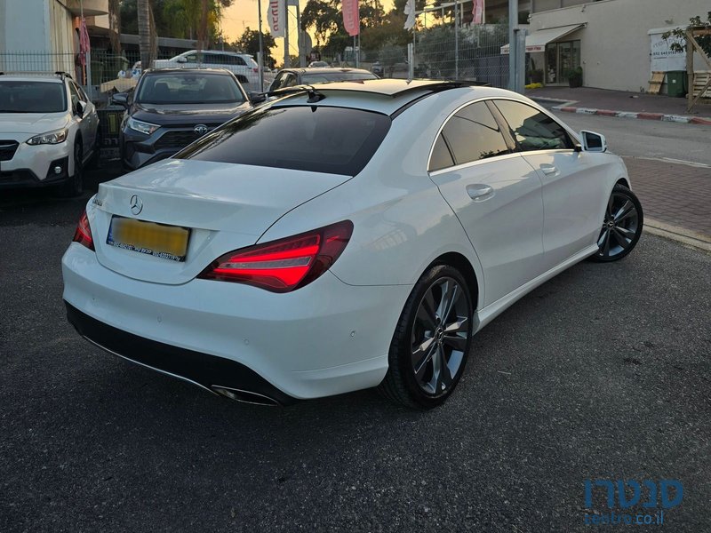 2019' Mercedes-Benz CLA מרצדס-בנץ למכירה. חדרה, ישראל